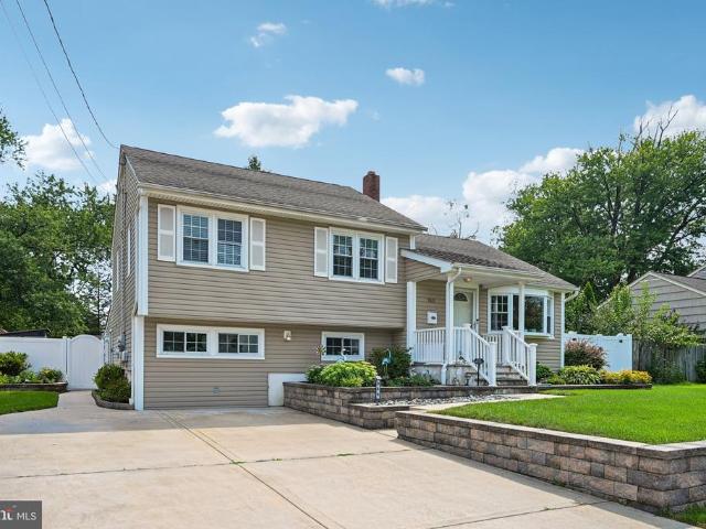 960 Woodlane Road