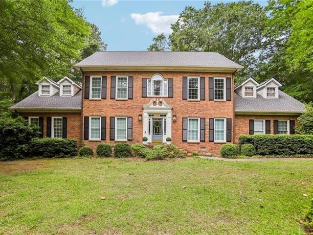 960 Todd Dr, Covington, GA 30014