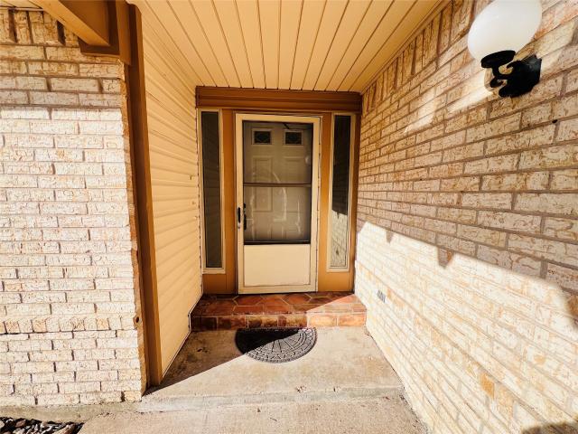 9614 Ravensworth Dr, Houston, TX 77031 | MLS #24724 | Compass