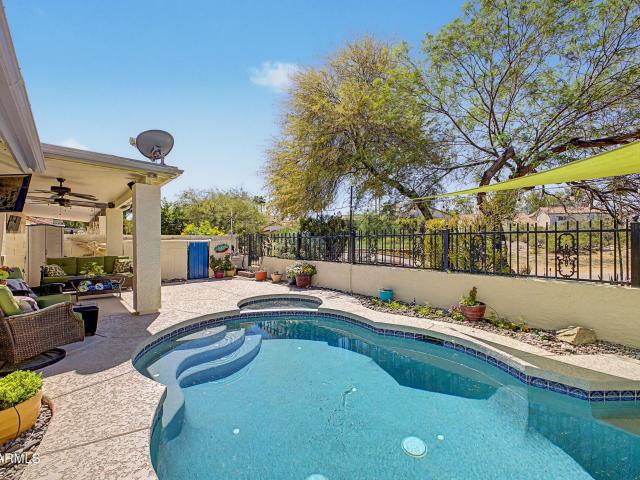 9614 S 51st St, Phoenix, AZ 85044 | MLS #7010 | Compass