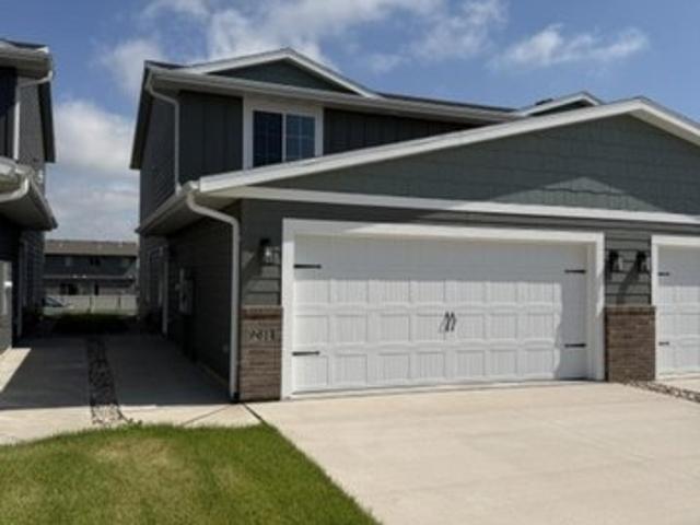 9614 W Tunis Dr, Sioux Falls, SD 57106