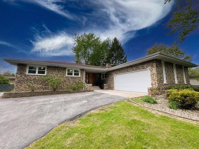 9616 Olcott Ave, Saint John, IN 46373