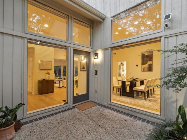 9616 Viewside Drive