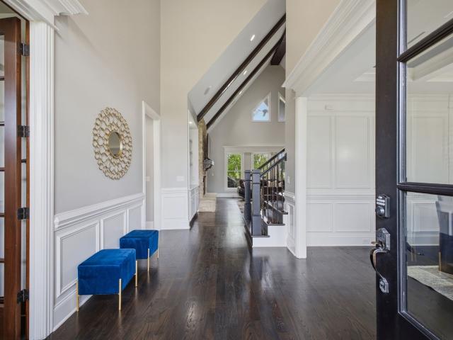 9617 Portofino Dr