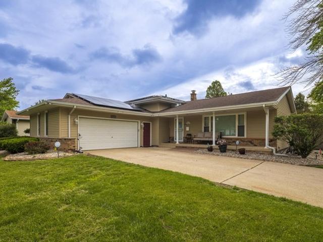 9619 Greenwood Ave, Munster, IN 46321