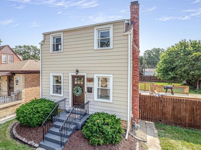 9619 S Albany Ave, Evergreen Park, IL 60805