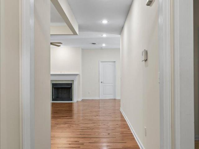 9619 Scarlet Oak Lane