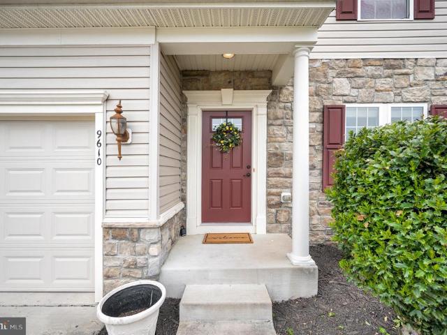 9610 Hazelbrook Court