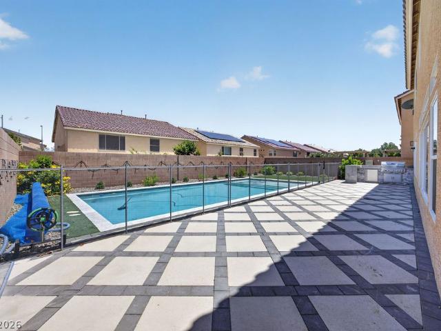 9610 Twin Rivers Court