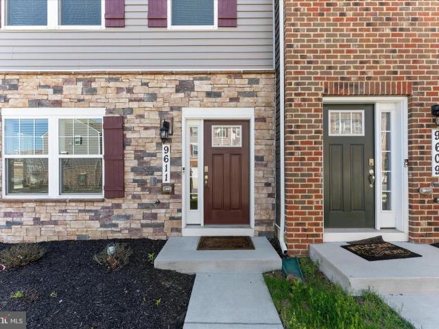 9611 Silver Bluff Way