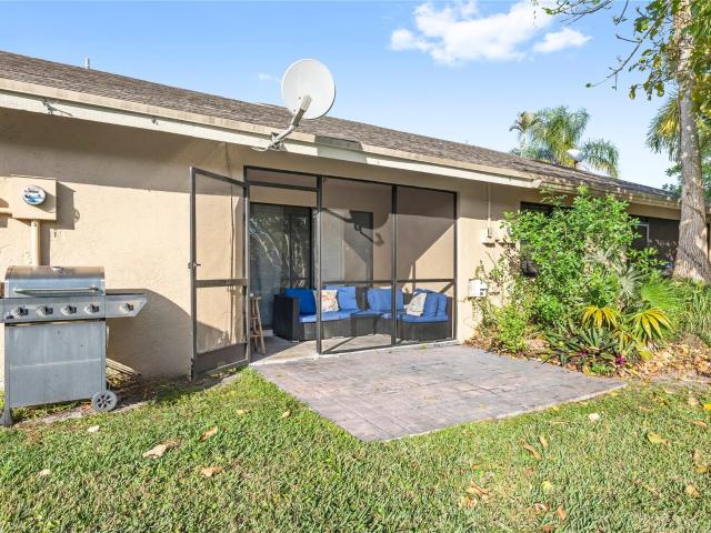9612 NW 76th Ct, Unit 9612, Tamarac, FL 33321 | MLS #F10556