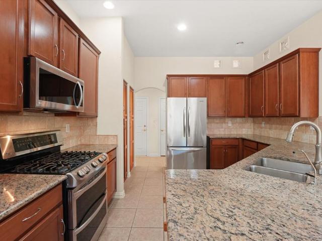 9612 Colbert Cove