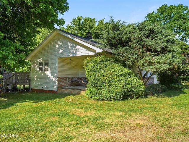 9613 Norris Fwy