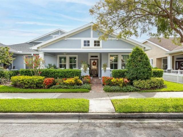 9613 W Park Village Dr, Tampa, FL 33626