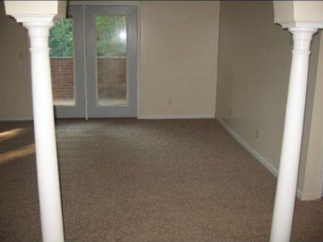 961 Golfview Drive, Unit 202 2 Bedroom Condo for Rent at 961 Golfview Dr #202, Alexandria, KY 41001