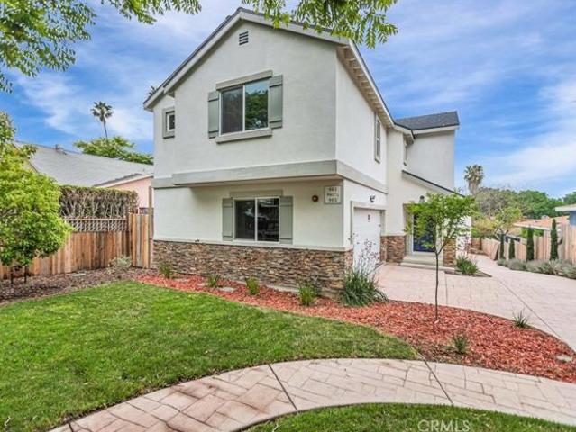 961 E 68th St, Inglewood, CA 90302
