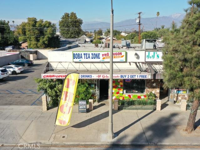 961 E Mission