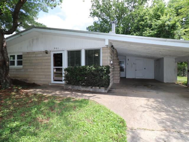 961 Maywick Drive