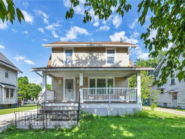 961 N Howard St, Akron, OH 44310