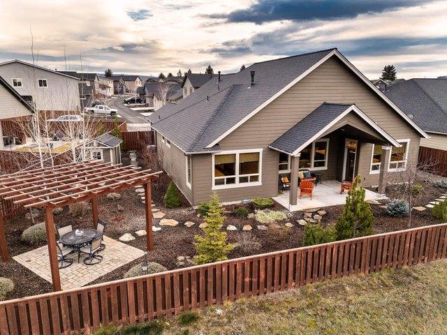 961 NE Hudspeth Cir, Prineville, OR 97754