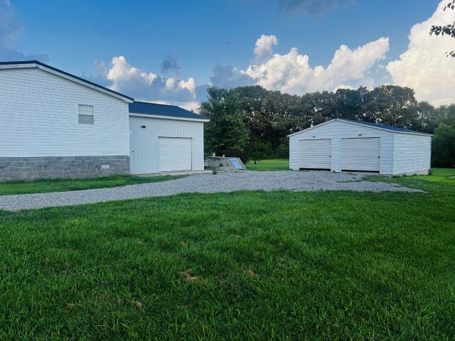 961 Smoot Rd