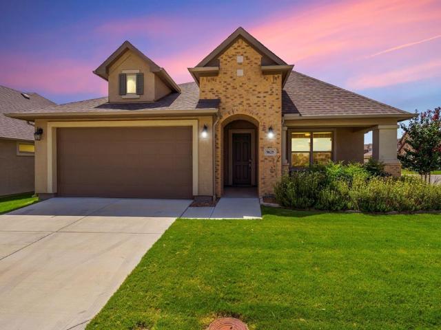 9625 Heartwood Drive