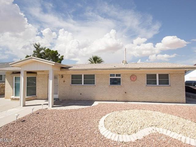 9625 Selkirk Dr, El Paso, TX 79925