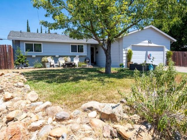 9625 Snowberry Way, Orangevale, CA 95662