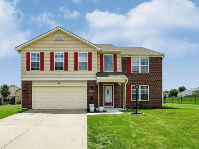 9625 Treyburn Lakes Dr, Indianapolis, IN 46239