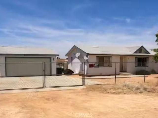 9626 FLORA VISTA RD, APPLE VALLEY, CA 92308 Single Family Resi.