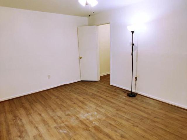 9627 White Acre A4 Road
