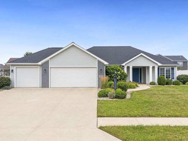 9628 Abbington Trl, Fort Wayne, IN 46818