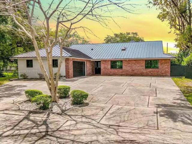 9620 NW 26th Ct, Cooper City, FL 33024 MLS A11779085