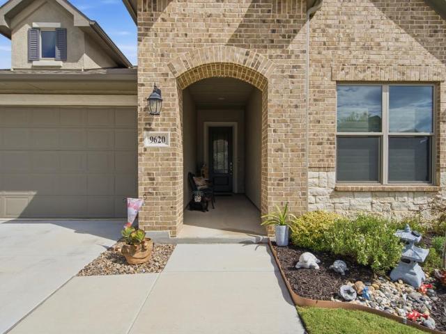 9620 Creekwood Drive