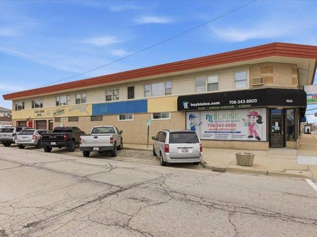 9620 Grand Ave, Franklin Park, IL 60131