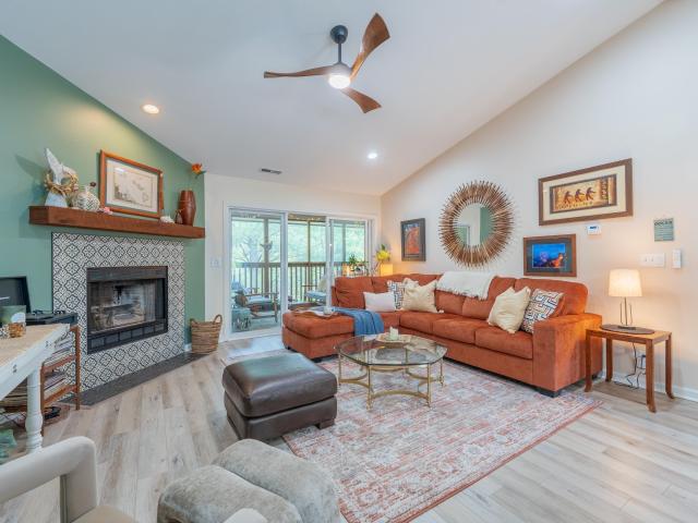 9620 S Bay Pointe Court