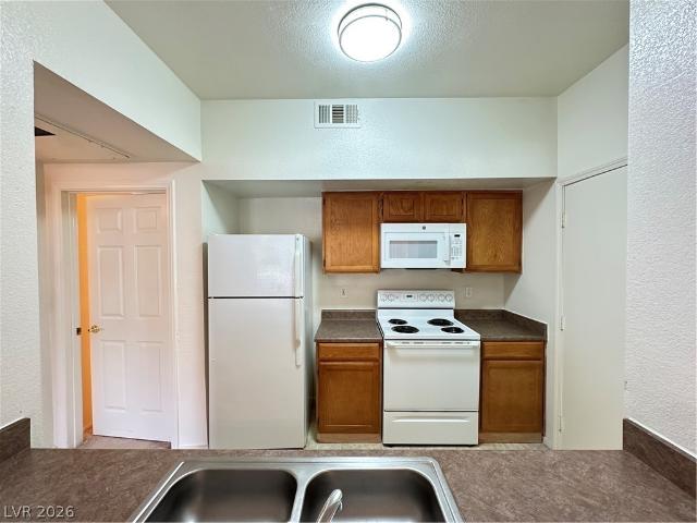 9620 W RUSSELL Road 1130