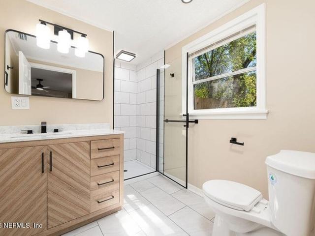 9621 Ronnie St, Jacksonville, FL 32208