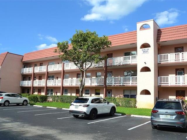 9621 Sunrise Lakes Blvd Apt 203, Sunrise, FL 33322