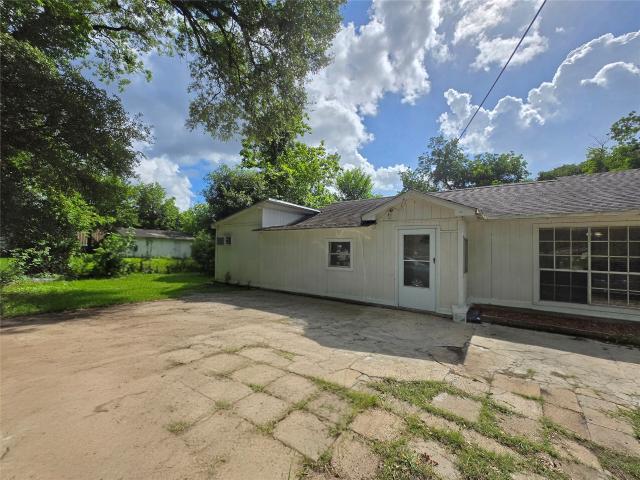 9621 Sweetwater Lane