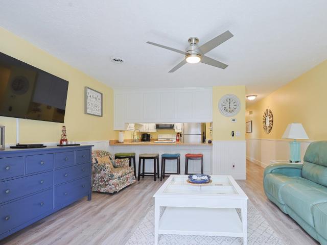 9621 Shore Dr. J131