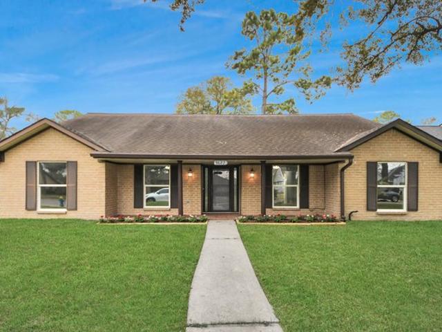 9623 Hearthwood Dr, Houston, TX 77040