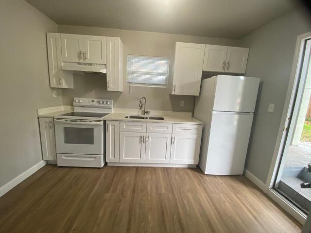 962 19th Ave S 2 Bedroom Apartment for Rent at 962 19th Ave S, St. Petersburg, FL 33705 Cromwell Heights