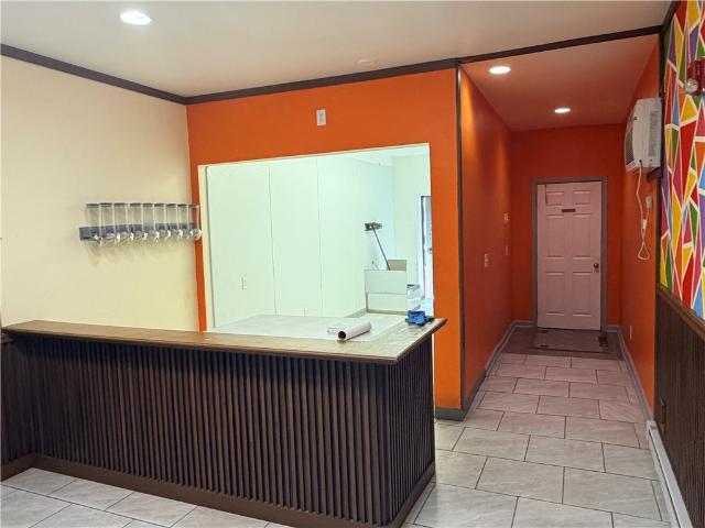 962 Atwells Ave, Unit B, Providence, RI 02909 | MLS #1406