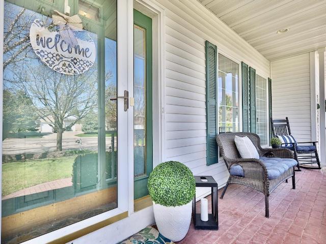 962 Kimberton Ct, Sun Prairie, WI 53590 | MLS #2021 | Compass