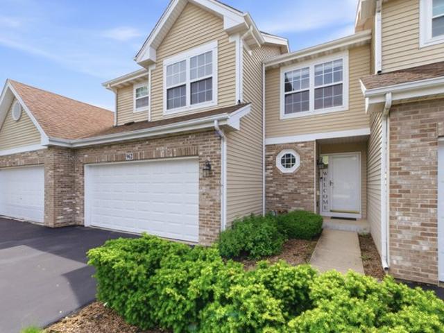 962 Willow St, Itasca, IL 60143
