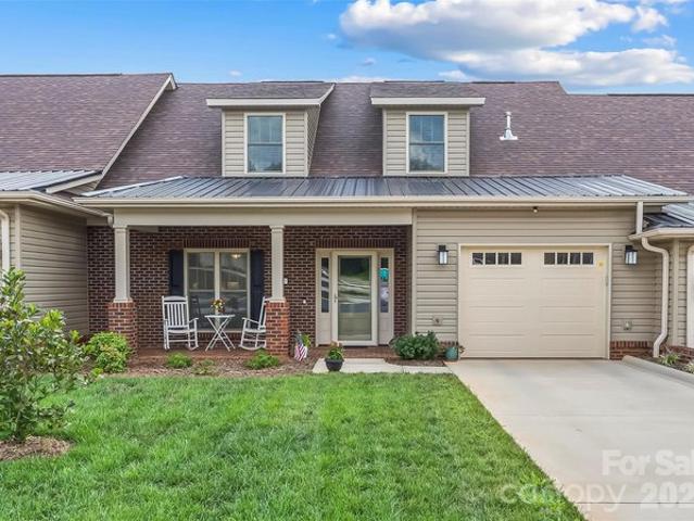 962 Trial Pl, Newton, NC 28658