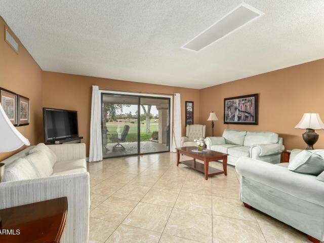 9634 W Tonto Ln, Peoria, AZ 85382 | MLS #6987 | Compass