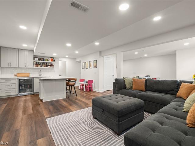 9635 Kingston Trail
