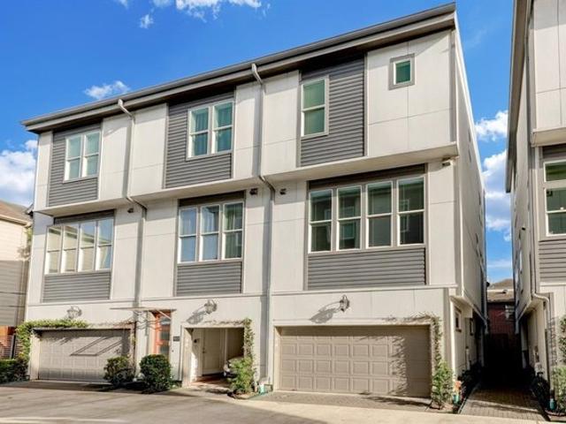 9635 Riddlewood Ln, Houston, TX 77025